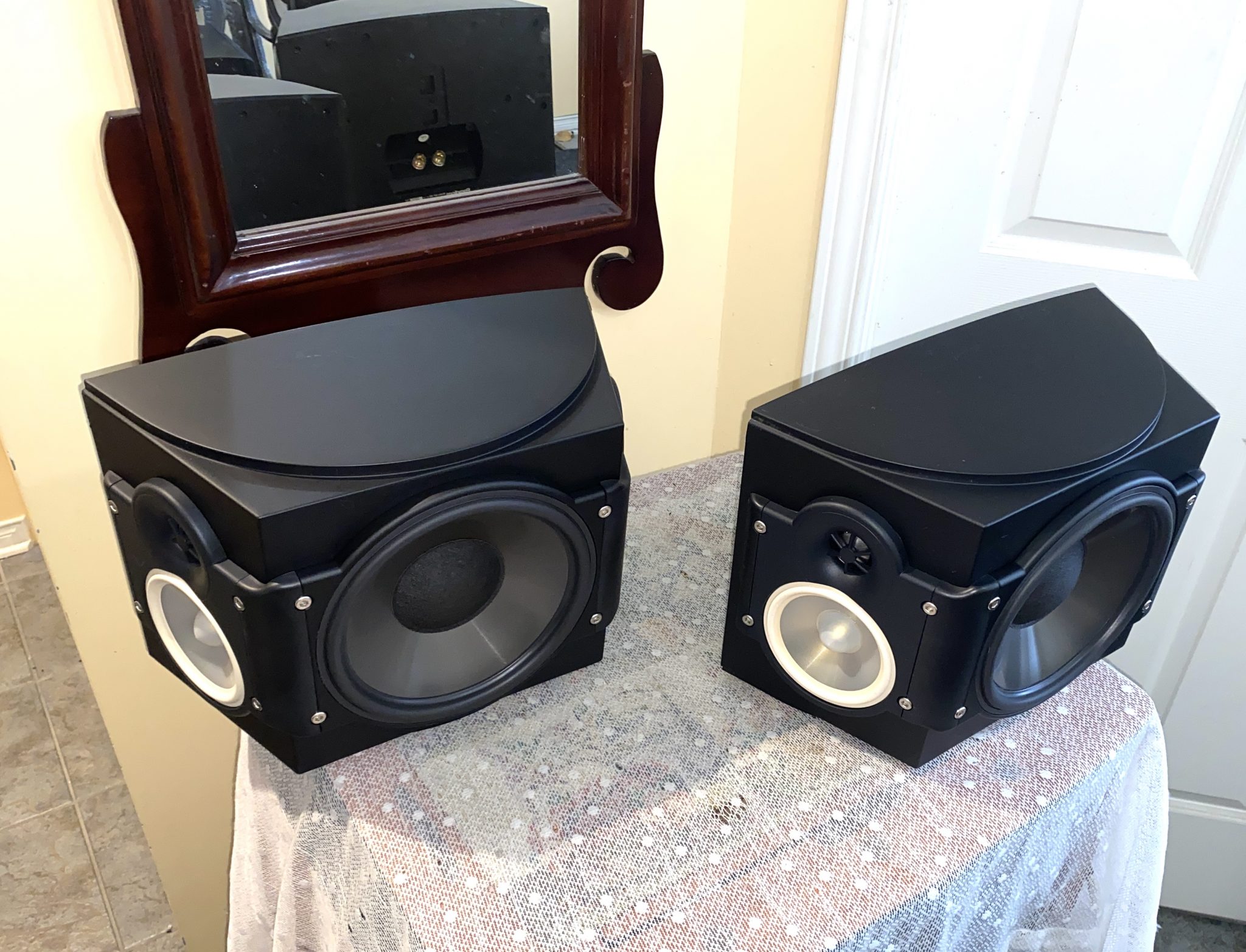 Paradigm 5-Driver, 3-Way surround Dipole Speakers ADP-390 v6 - Radique Inc