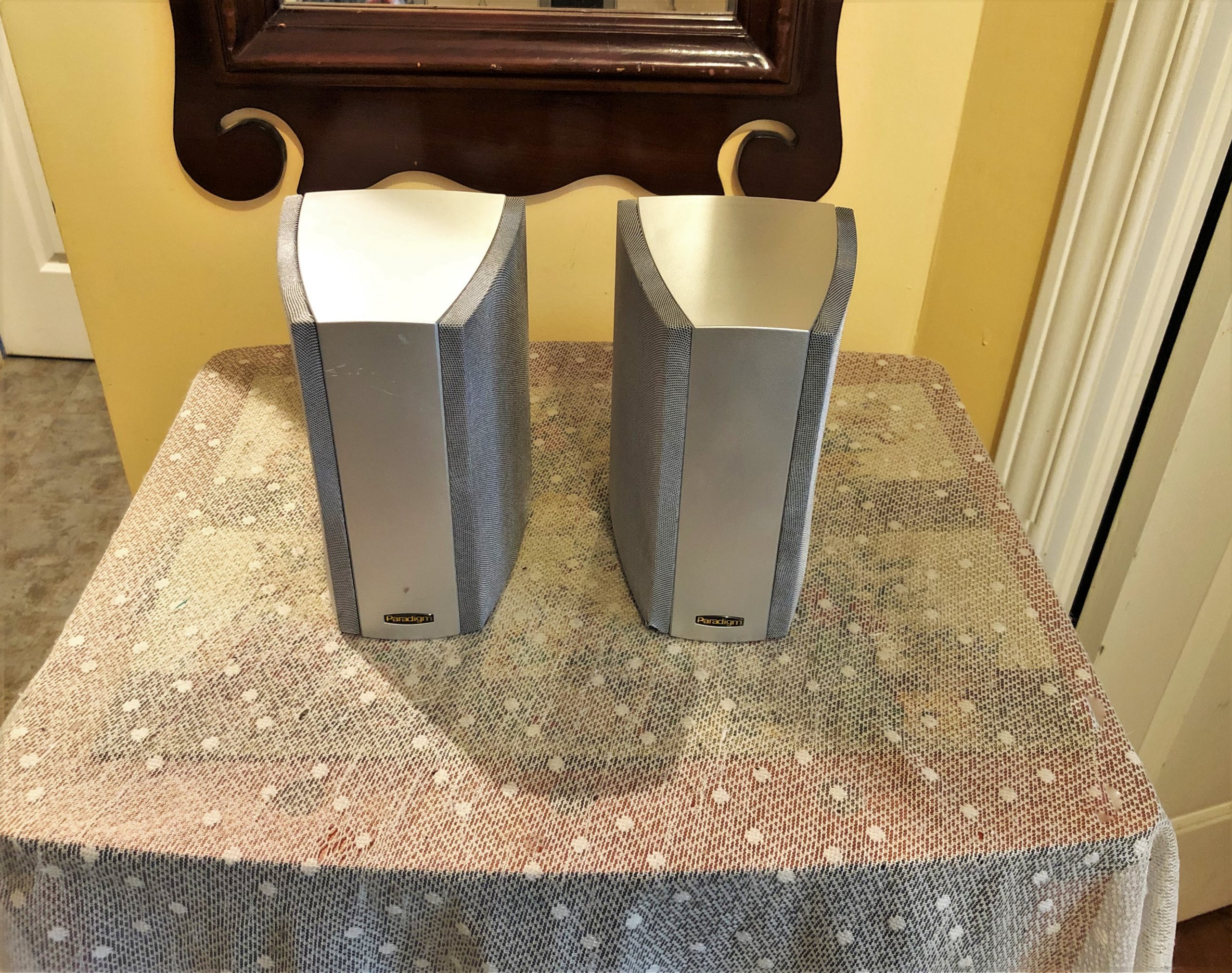 4 Driver Wall/Stand mounted Paradigm Speakers Cinema ADP v2 - Radique Inc