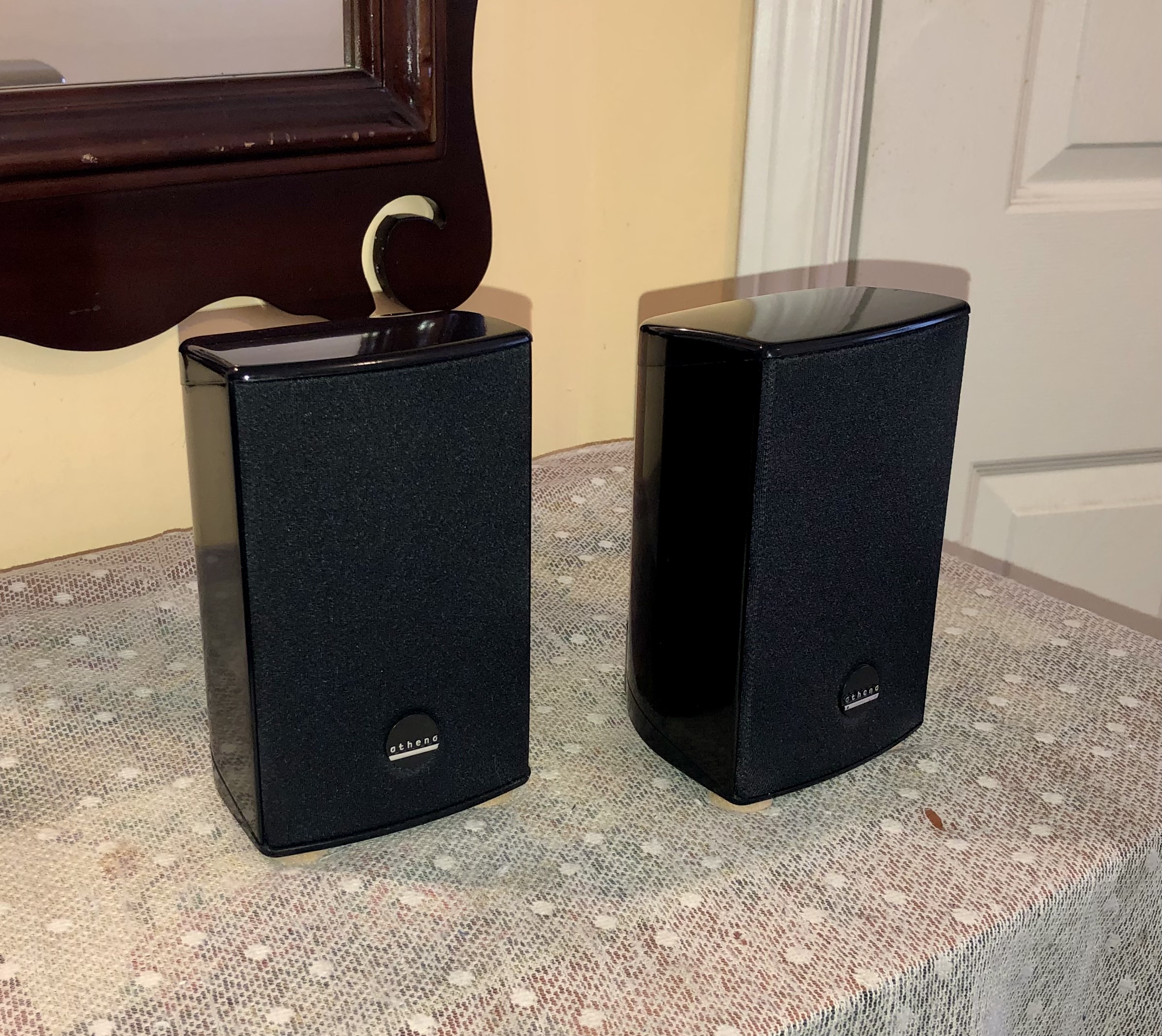 Athena Satellite Speakers in High Gloss Black WS-15B - Radique Inc