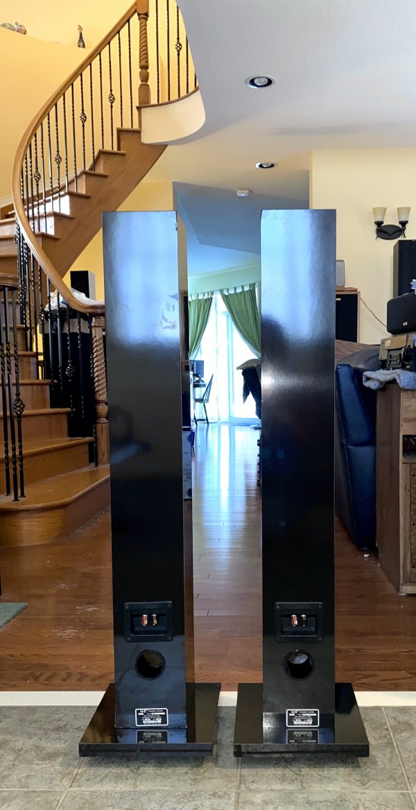 Great Sounding NHT 3-Driver Slim Towers VT-1 - Radique Inc