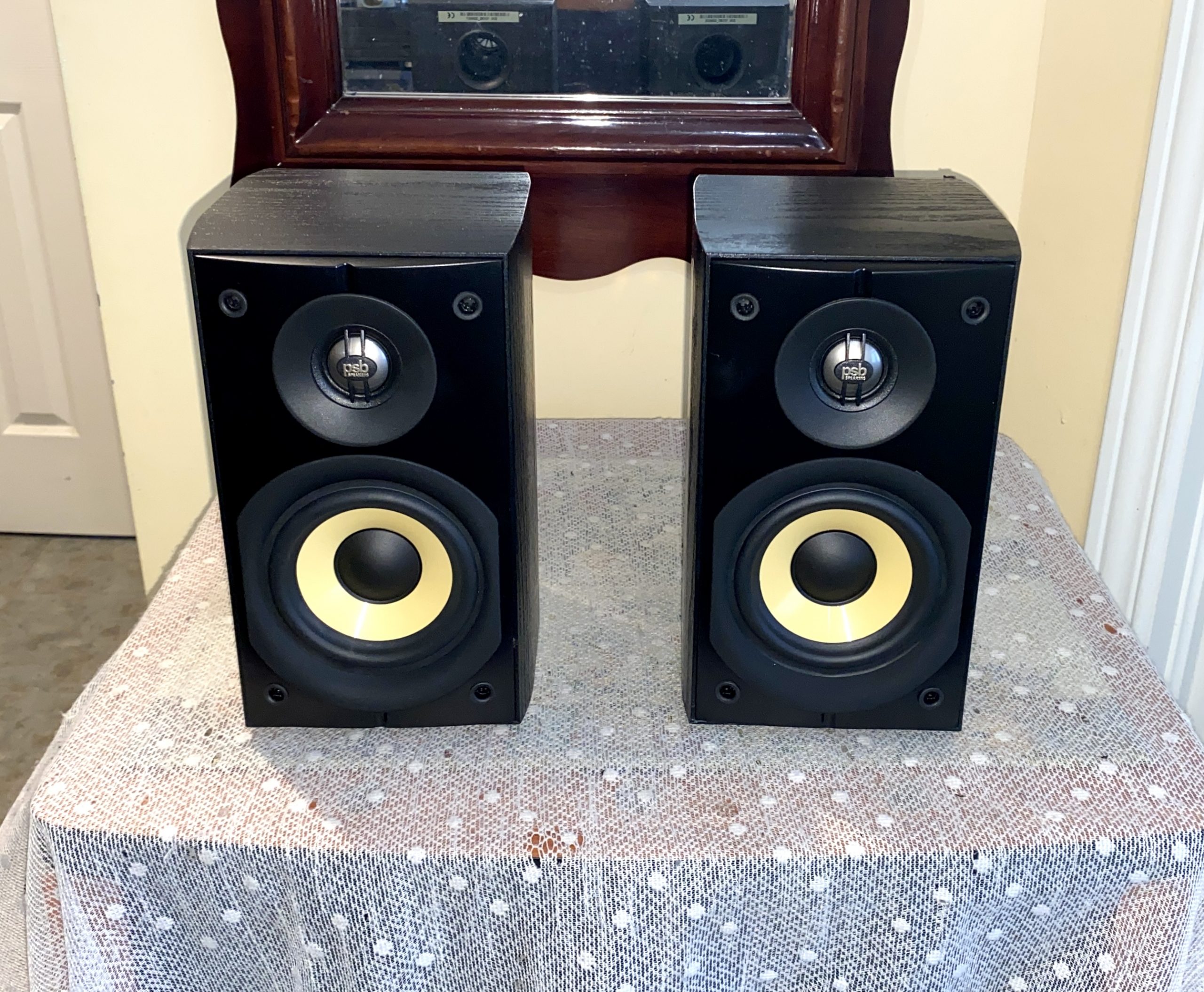 Stylish PSB Bookshelf Speakers Image B4 - Radique Inc