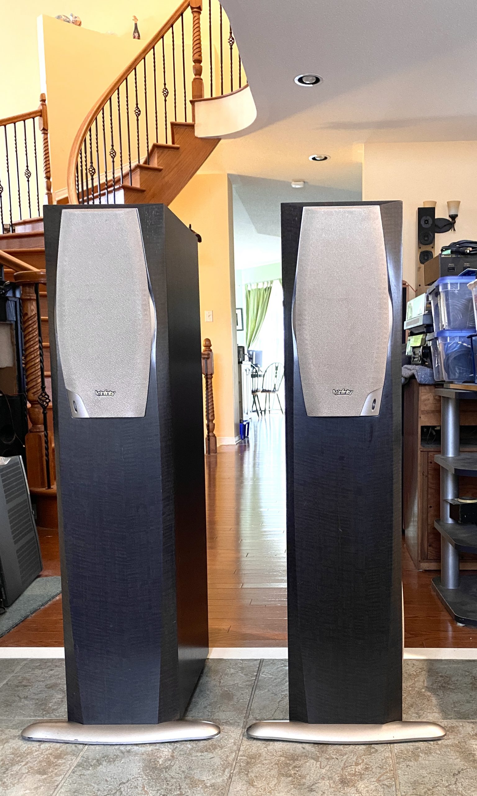 Beautiful Infinity Interlude Series Towers w/ Powered Subs IL50 ...