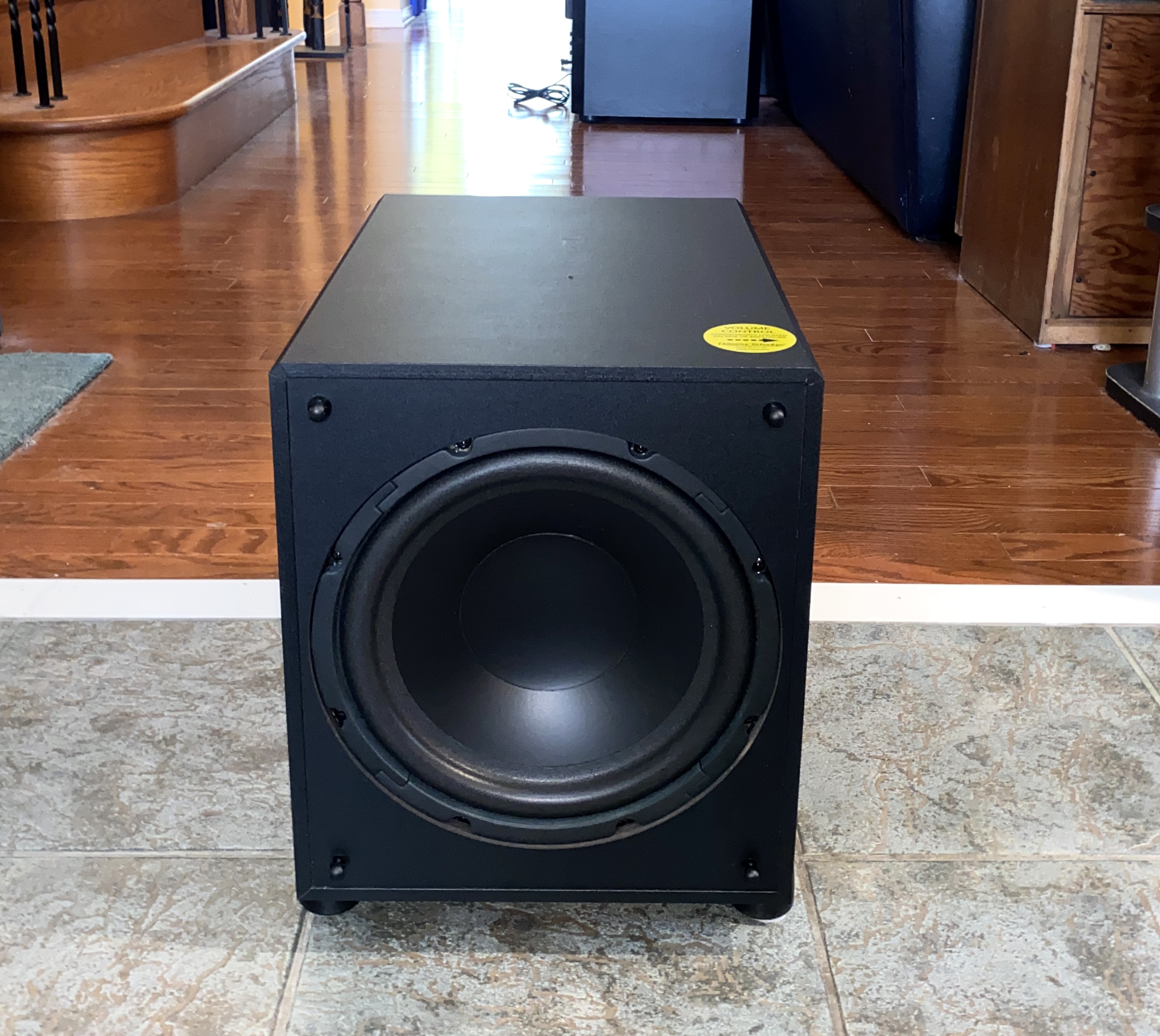 Definitive Technologies 10" Subwoofer **As is** ProSub 1000 - Radique Inc