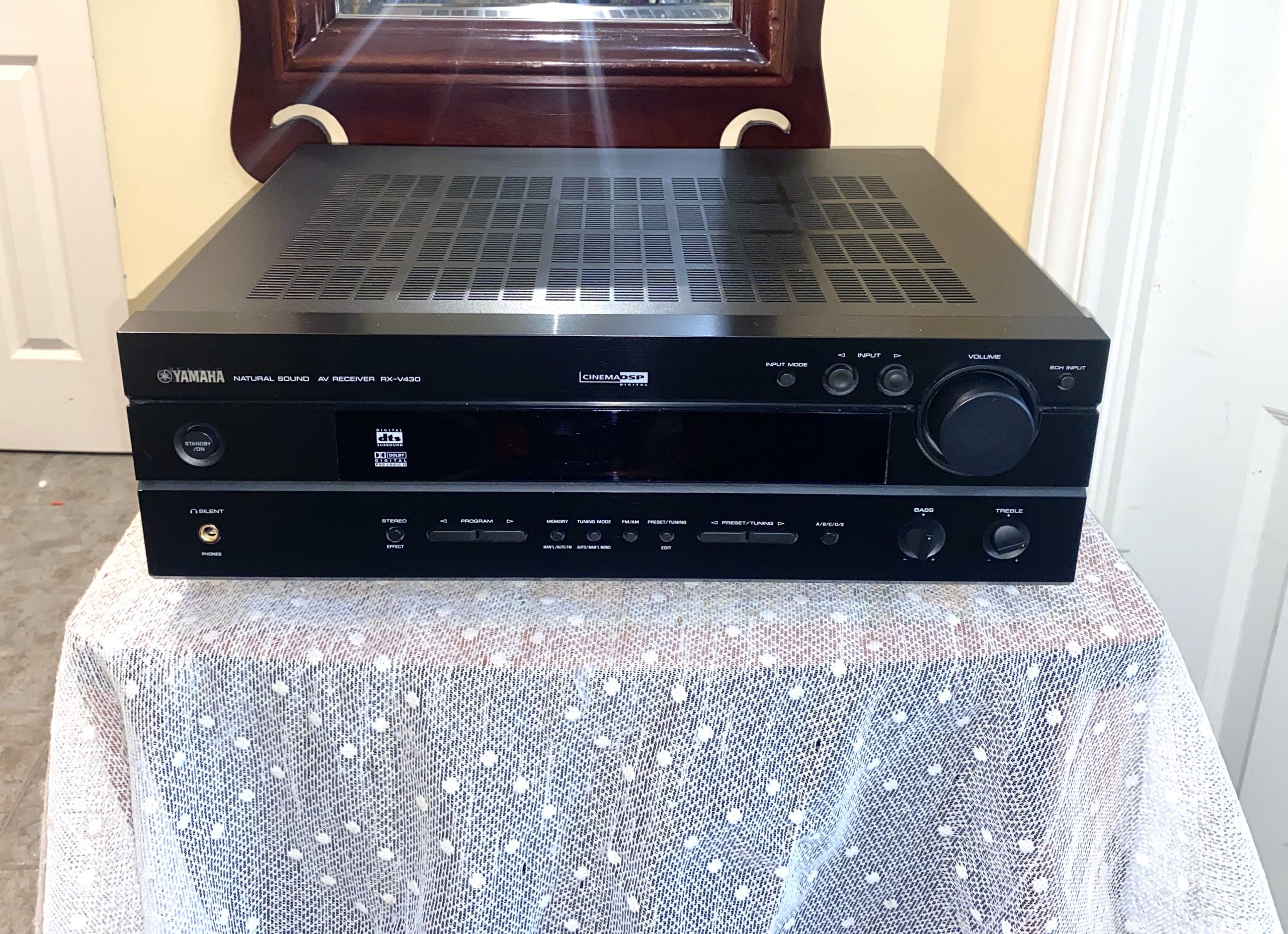 Budget Yamaha 375 Watt 5.1 AVR with Remote RX-V430 - Radique Inc