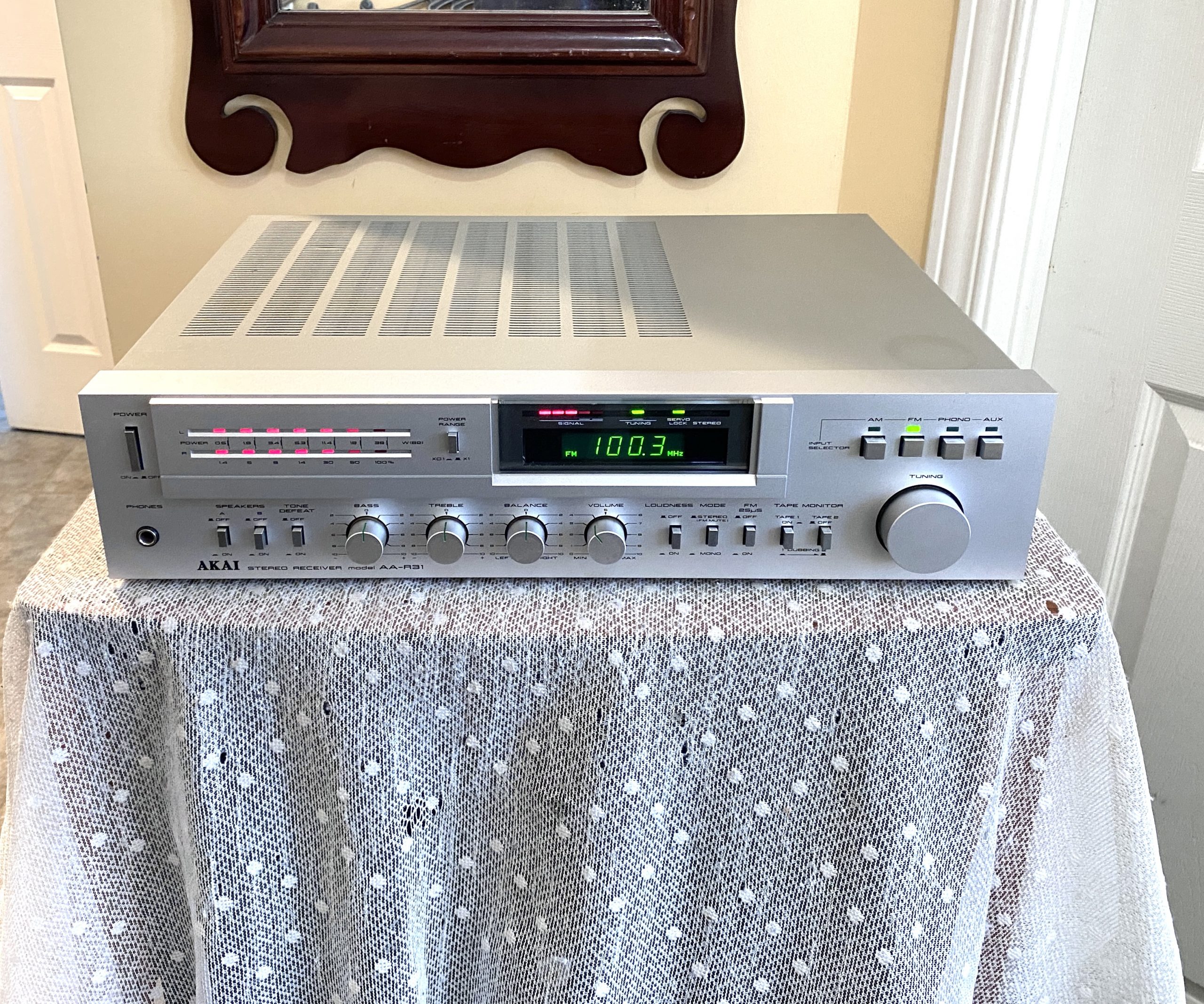 AKAI 38 WPC Stereo Receiver, Made in Japan AA-R31 - Radique Inc