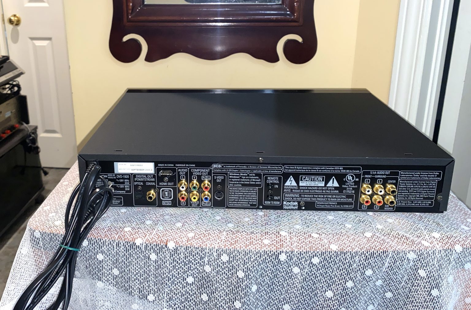 Featured Used/Vintage - DVD Players - Radique Inc