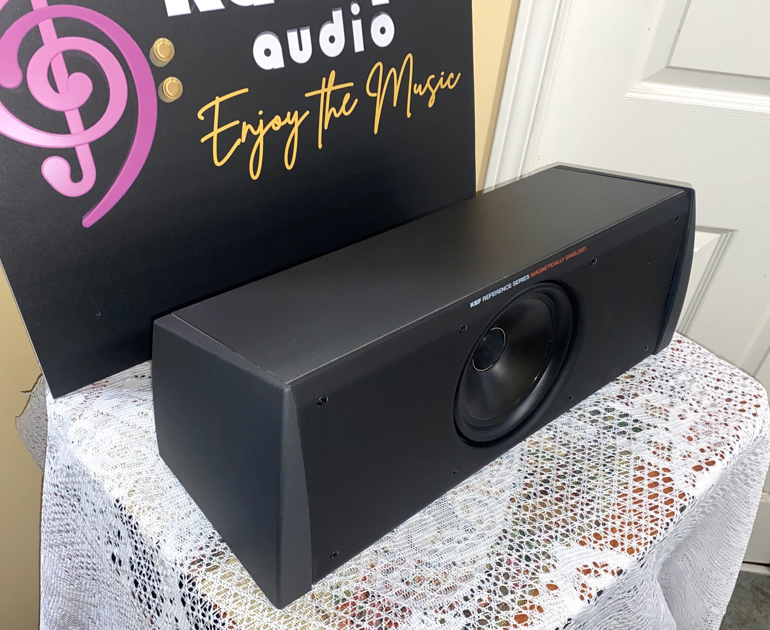 Refined British Center Seaker from KEF with Uni-Q Model 100 - Radique Inc