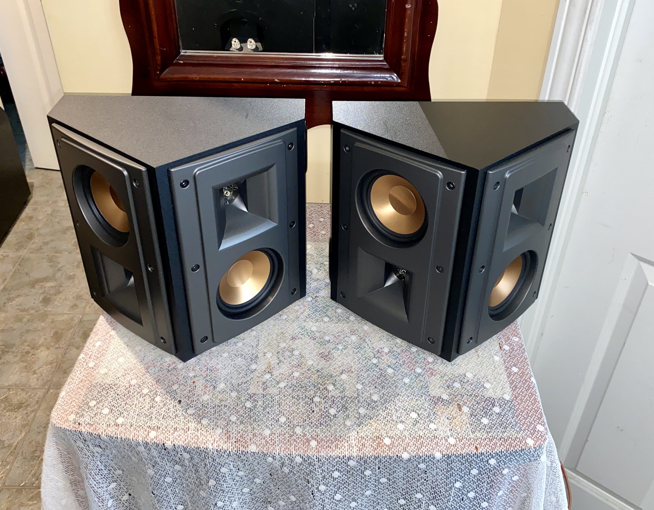 Klipsch Horn-Loaded 4 Driver Surround Speakers RS42 - Radique Inc