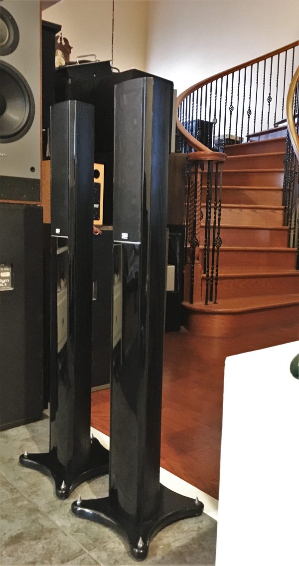 Attractive Sinclair Sculptura Series Slim Towers AV2 - Radique Inc