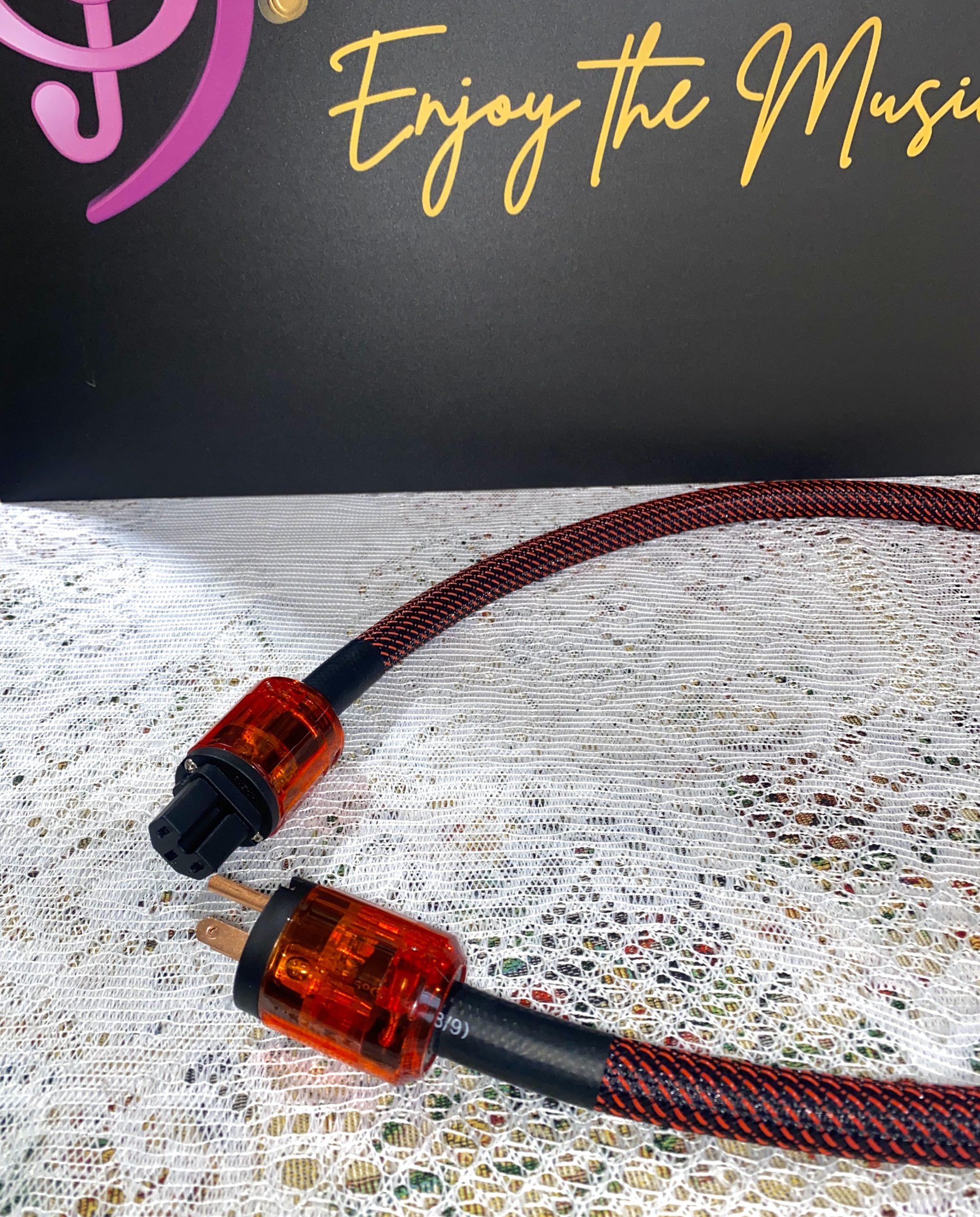 WAudio Hifi Audio AC Power Cord - 3.3FT (1M) 3900CR - Radique Inc