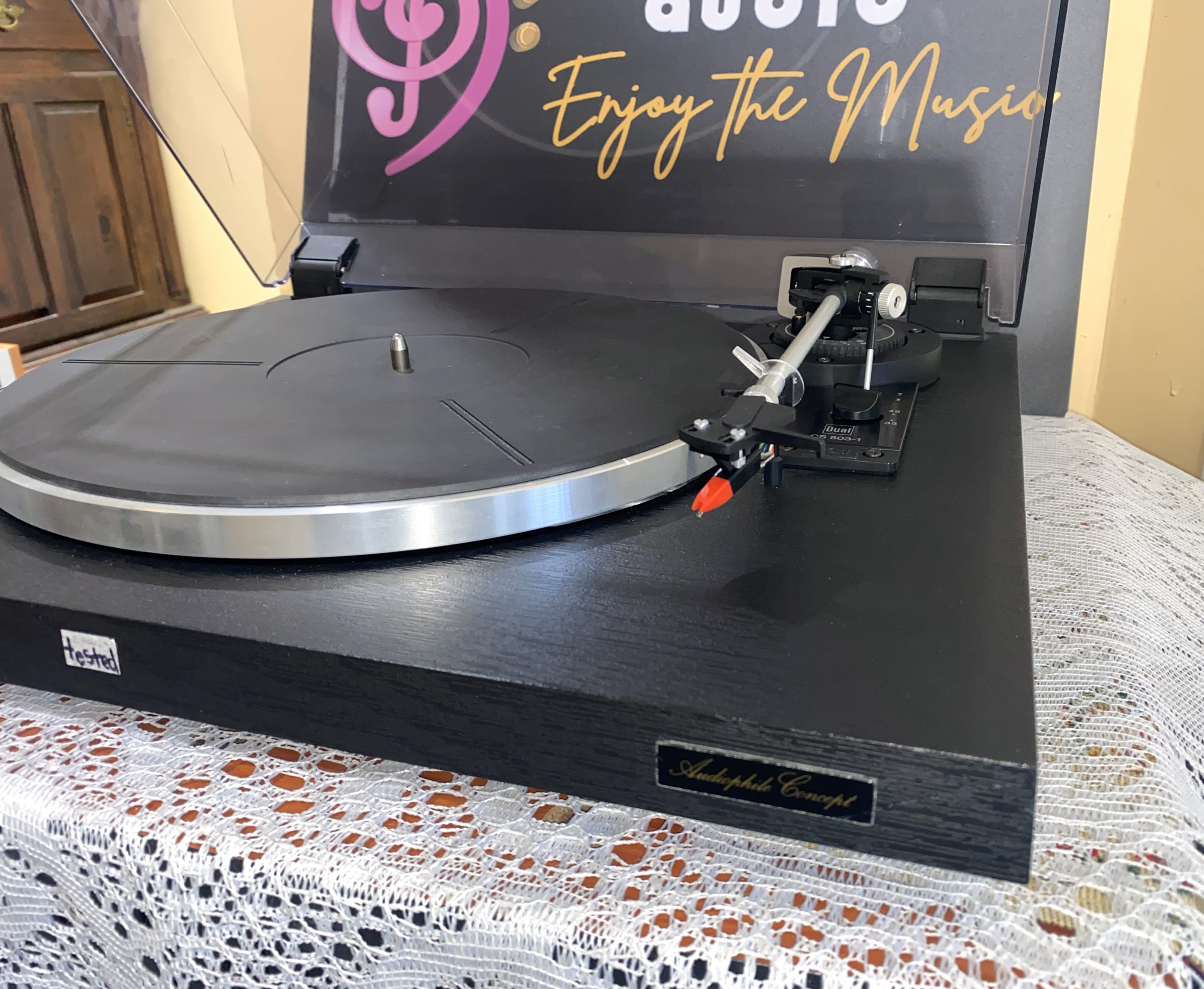 German-Made Dual Semi-Automatic Turntable CS 503-1 - Radique Inc