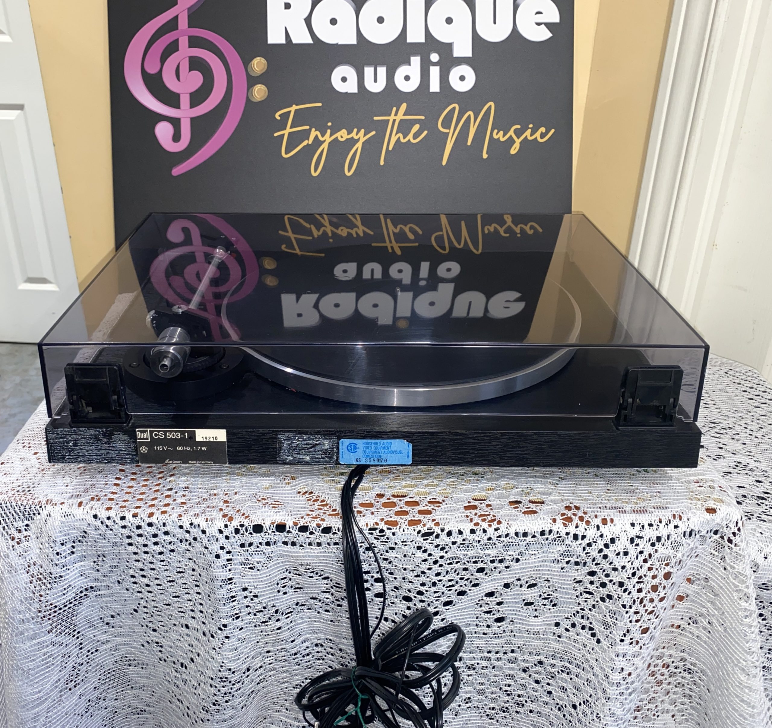 German-Made Dual Semi-Automatic Turntable CS 503-1 - Radique Inc