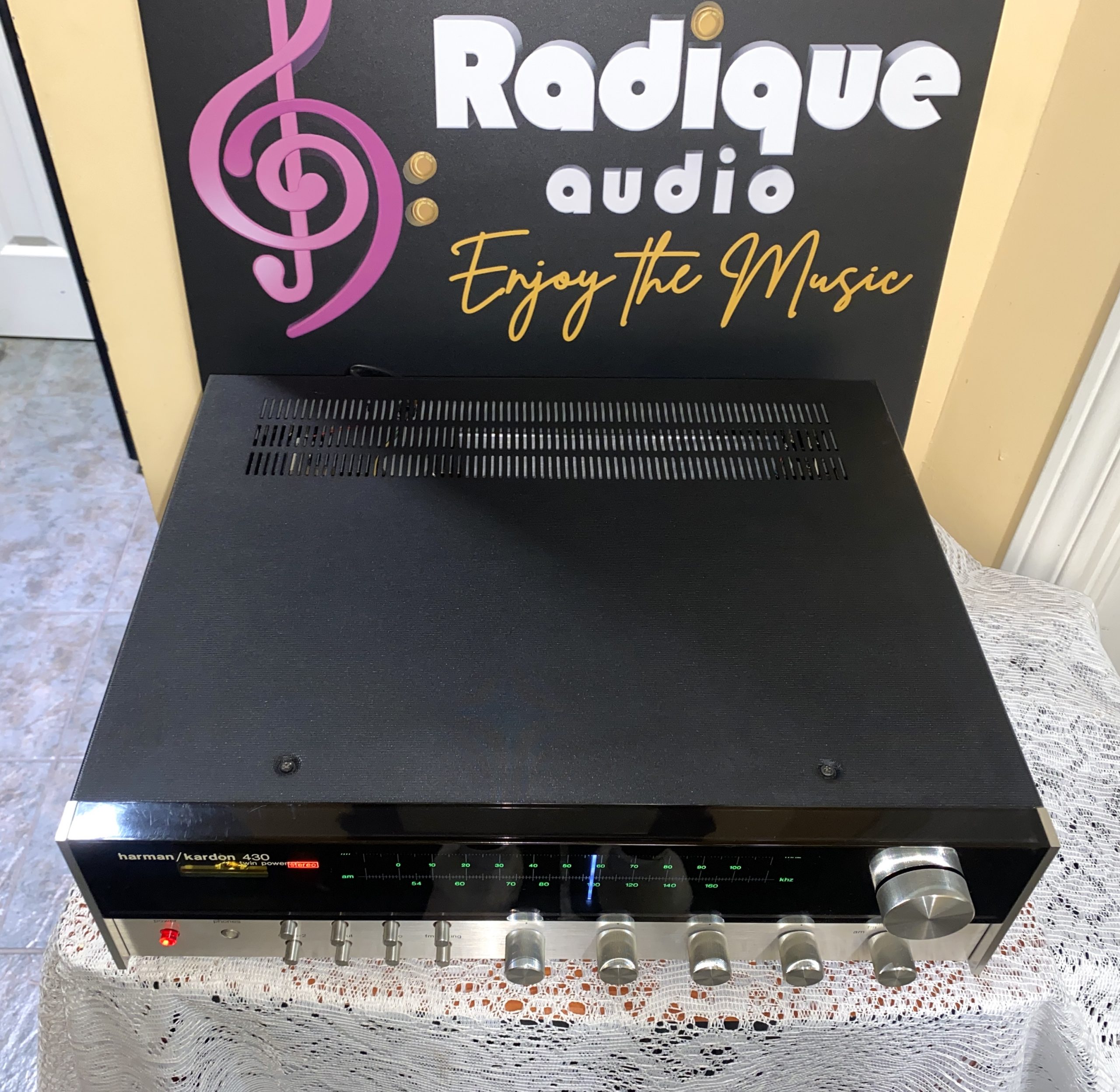 Harman Kardon Twin Powered Vintage 25 WPC Receiver 430 - Radique Inc