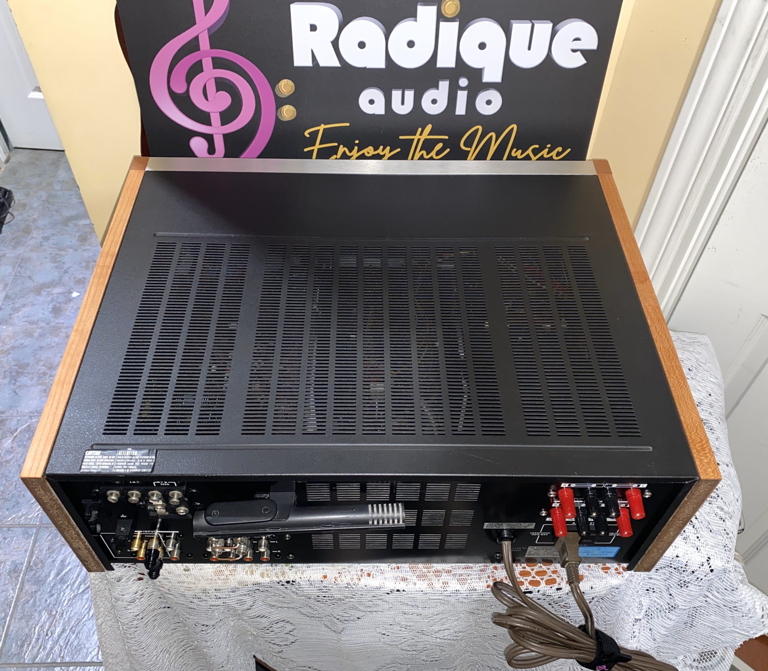 Sony 150 WPC Flagship Receiver, Serviced & Customized STR-V7 - Radique Inc