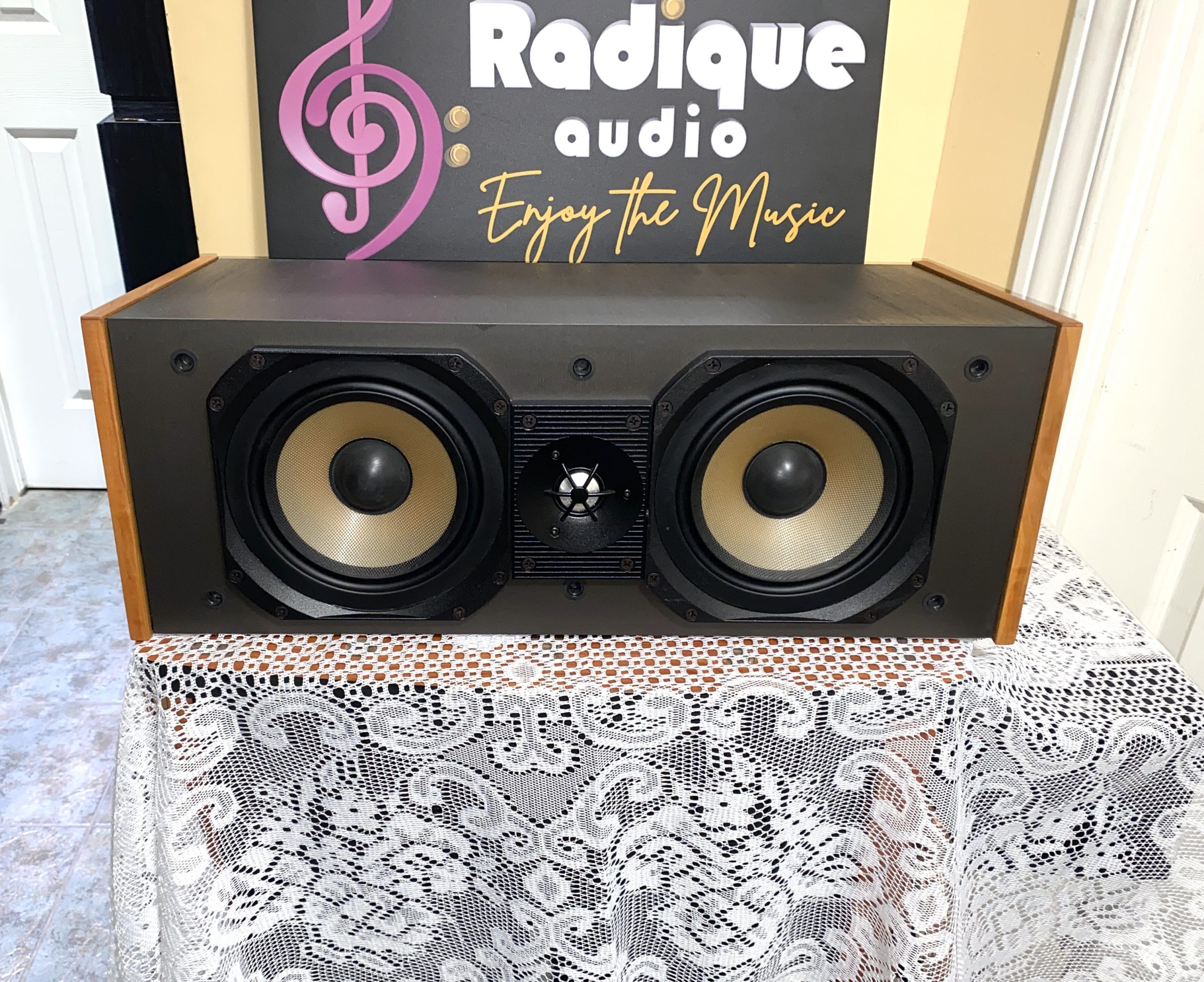 Paradigm Studio CC v2 Center Channel Speaker w/ Apple Wood - Radique Inc