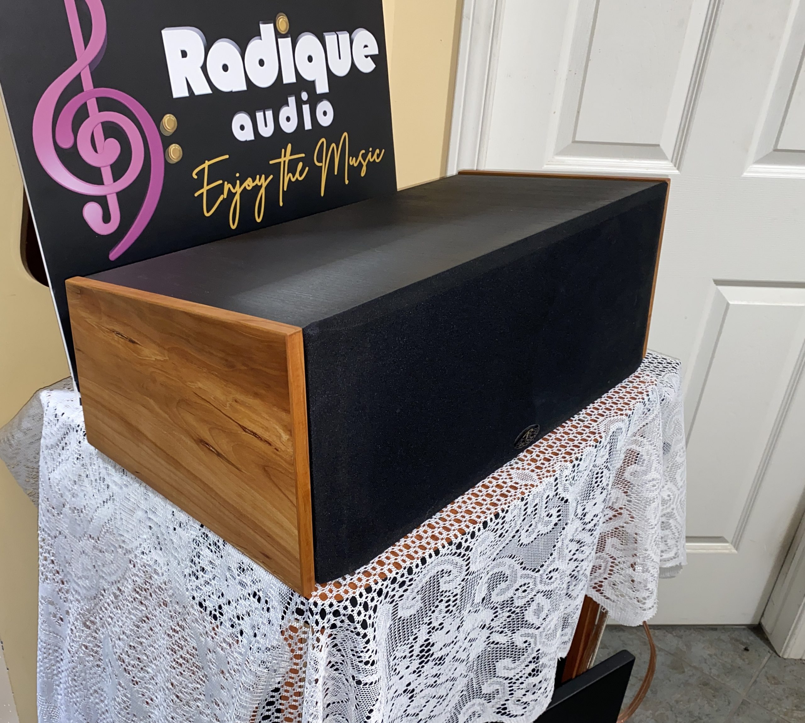 Paradigm Studio CC v2 Center Channel Speaker w/ Apple Wood - Radique Inc