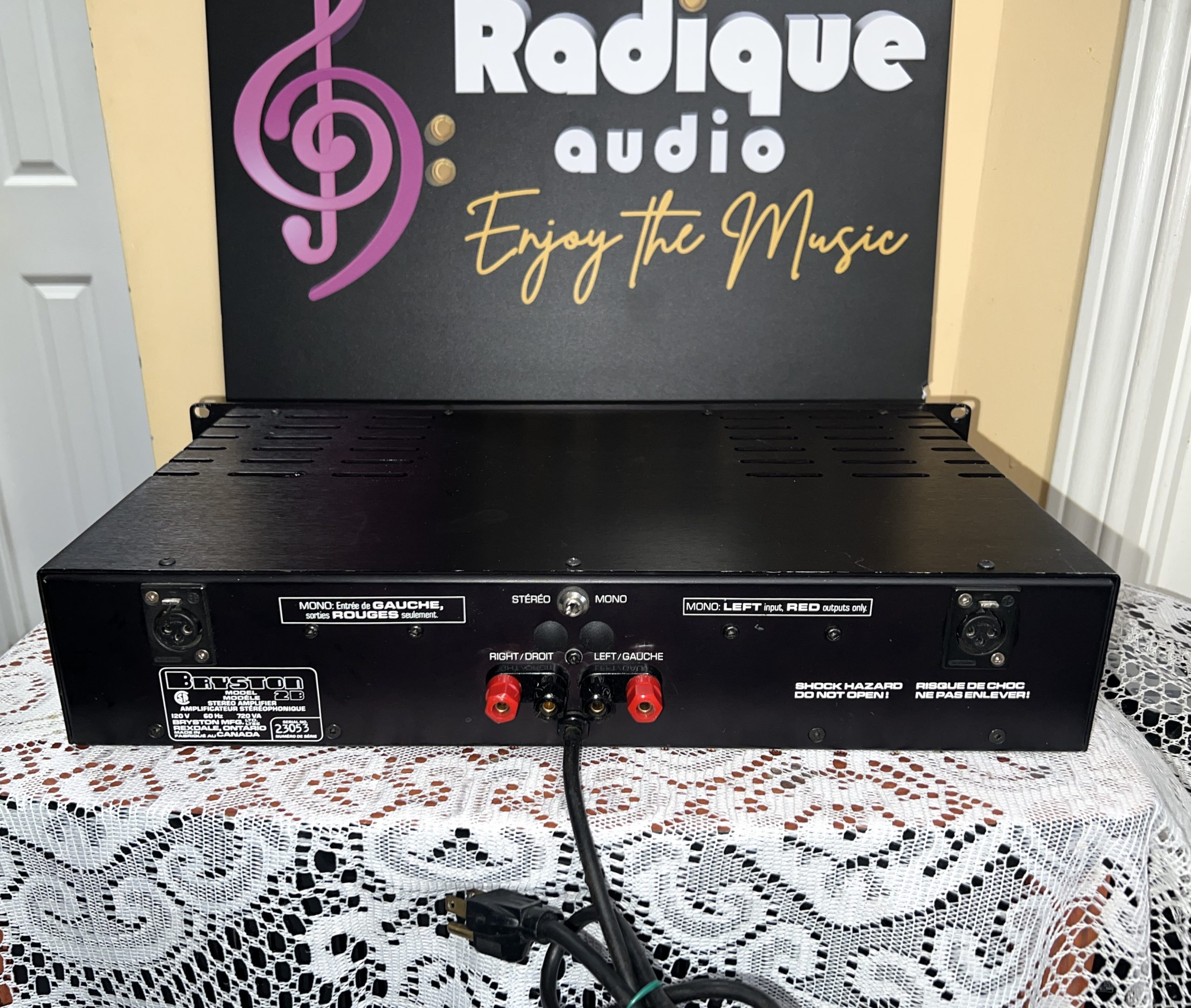 Bryston 2B Stereo Power Amplifier, 60 WPC, XLR Inputs, Canadian Made ...